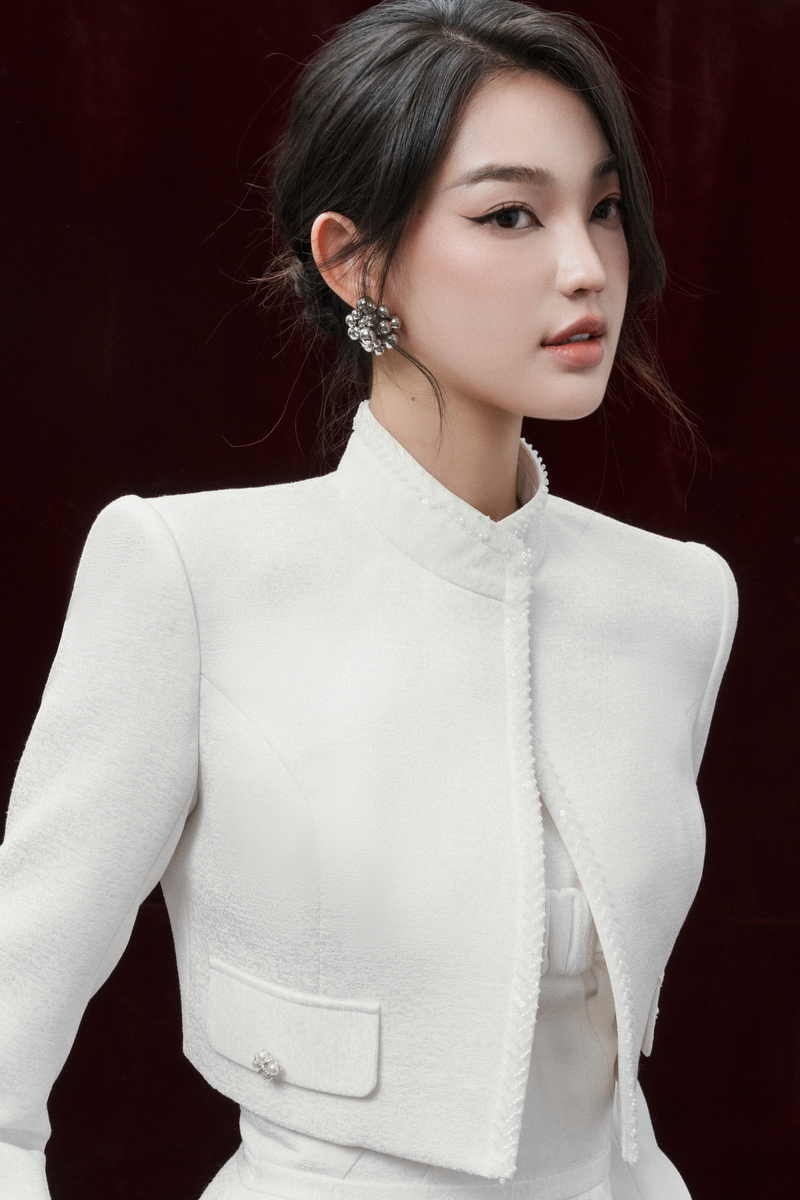 Xenia Sequin Trim Crop Jacket – DeNio Official Website | DeNio